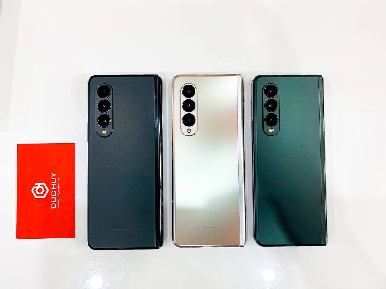 Samsung Galaxy Z Fold 3 5G 256GB Chính Hãng, Giá Rẻ